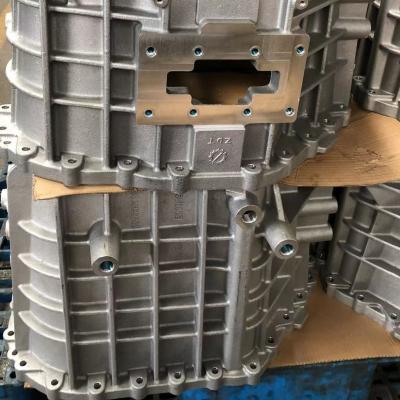 중국 차 기어박스 커버를 위해 주조되는 전송 박스 알루미늄 합금 판매용