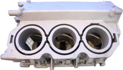 China OEM / ODM Verlorene Schaumguss Aluminiumlegierung V6 Körper for sale