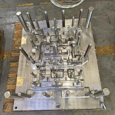 China Custom Sand Casting Moulds for Automotive and Hardware for sale