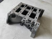 China Three Cylinder Base Aluminium Die Casting Mould Single Cavity 0.01-50000KG CT3-CT9 for sale