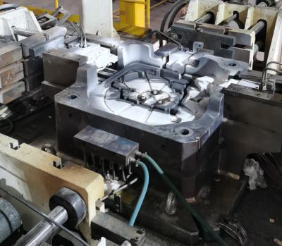 중국 플라이휠 하우징 주형을 던지는 주문 제작된 저압이 알루미늄 판매용