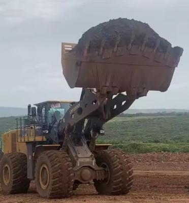 Cina XCMG 12 tonnellate LW1200KN caricatore a ruote pesante ad alta efficienza operativa in vendita
