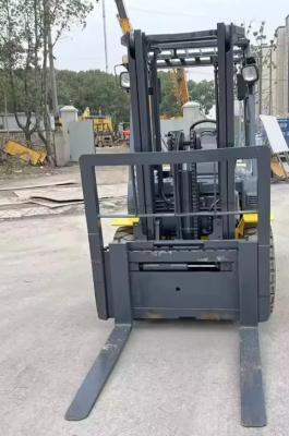 中国 3トンの二用コマツーフォークリフト 4.5メートル高さ 日本エンジンの二用小型フォークリフト 販売のため