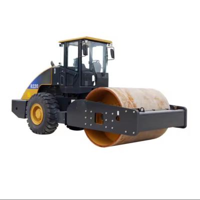 Cina XCMG Popolare Nuovo Prodotto 10 tonnellate Single Drum Road Roller Modello YZ10 Prezzo Popolare in vendita
