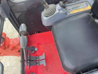 中国 3トンの稼働重量 クローラー掘削機 クボタエンジンを駆動し 0.1m3のバケツ容量 販売のため