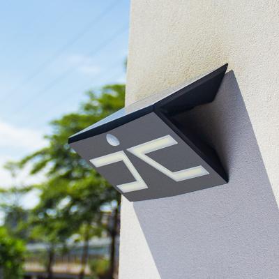 Cina Portatile 8 a 12H che fa pagare la luce della parete di Pir Solar Powered LED della pannocchia di 5W 6000K in vendita