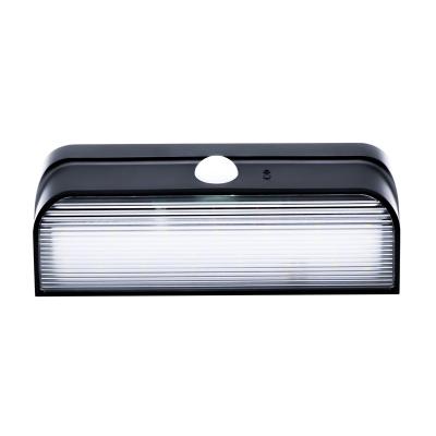 Cina 5h a 8.5H che fa pagare le luci fissate al muro all'aperto alimentate solari staccabili da 2 watt in vendita