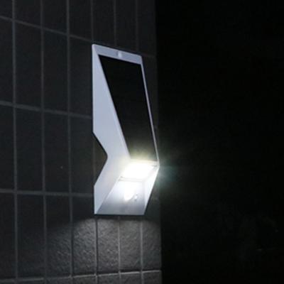 Cina Luce del sensore di moto di Pir Human Body Induction Infrared del giardino del portone IP65 in vendita
