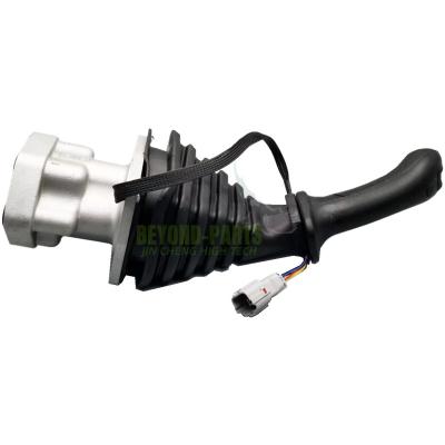 China Palanca de mando K1000555 de la válvula de la manija de Spare Parts Control del excavador de Doosan DX300 en venta