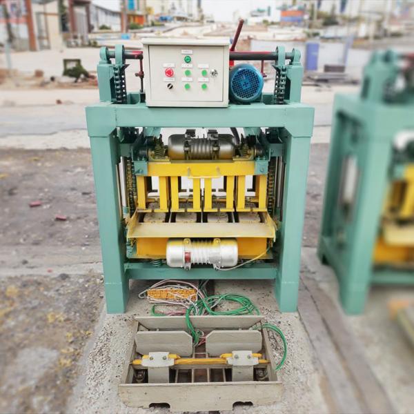 Quality New Product 4-35b Model High Quality Semi-automatic Brick Making Machine for for sale