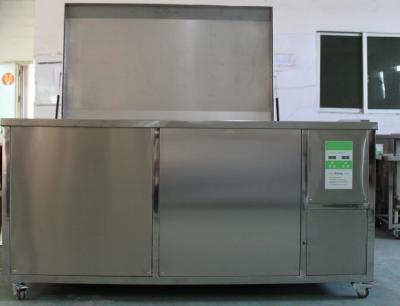 Cina pulitore ultrasonico del motore del carbonio 3600W per le testate di cilindro, blocchi motore in vendita