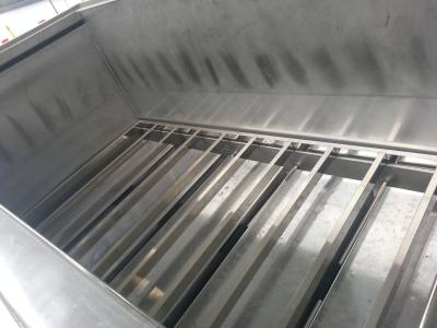 Cina rimozione dell'olio resistente del pulitore ultrasonico del motore del blocco motore 28khz con filtrazione in vendita