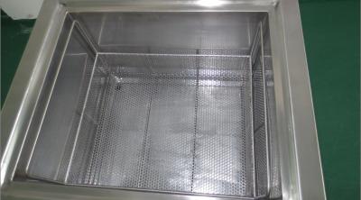 China De verwarmde Industriële Ultrasone Reinigingsmachine van de Roestverwijdering met Tijdopnemer en Afzonderlijke Generator Te koop