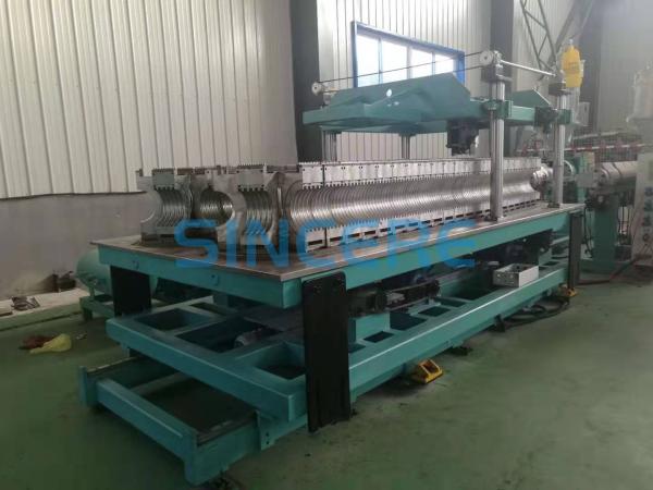 Quality 300mm-800mm Corrugated Pipe Extrusion Line CPVC DWC Pipe Manufacturing Machine for sale