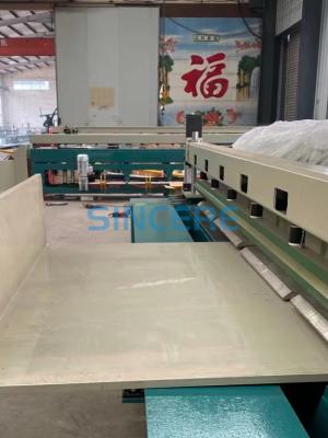 Cina Saldatura a fogli di HDPE macchina di piegatura di plastica attrezzature ausiliarie multi strato in vendita