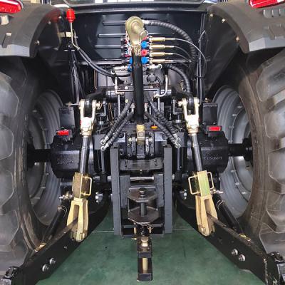 China 4WD 180HP Trator Agrícola Equipamento Agrícola 3 anos de garantia à venda