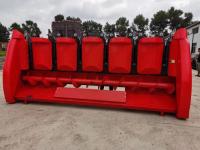 China 6 Row Horizontal Corn Combine Header 650mm Row Spacing for John Deere Combine Harvesters for sale