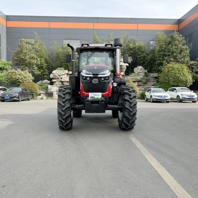 China Trator de 200 CV de alto desempenho para a agricultura à venda