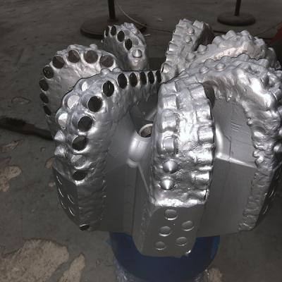 China PDC Hard Rock Drill Bit  13-1/2 Inch  Diamond Drill Bit  of  Drilling Rig  Bit for sale