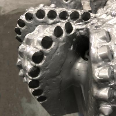 China Fixed Cutter Drill Bit 17 Inch  PDC Drill Bit of  API Rock Bit for sale