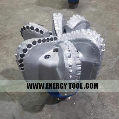 Cina PDC Diamond Bit 17-1/2 inch API Connection 7-5/8 di Oil Rock Drilling Tool in vendita