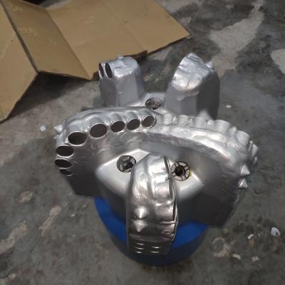 China PDC Cutter Diamond Drill Bit Steel Body 6-1/2 Inch 5 Blades for sale