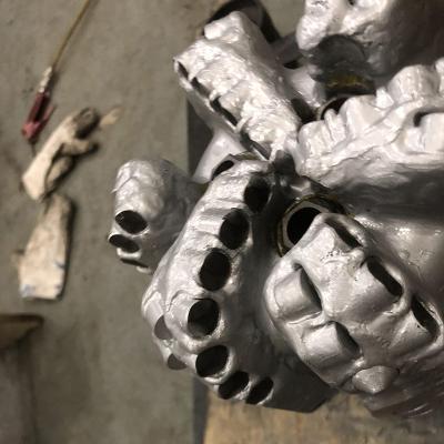 China Hard Rock Drilling PDC Bit  5-7/8 