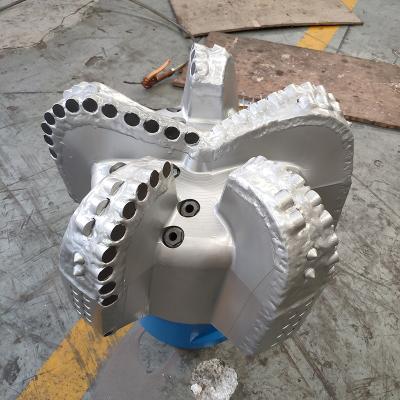 중국 다이아몬드 드릴 비트 유정 12인치 5날 PDC 드릴 비트 판매용