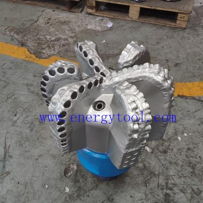 중국 12 인치 6 블레이드 PDC 뚫기 기름 뚫기 도구 판매용