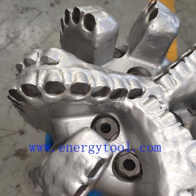 Cina PDC Fissato Tagliatore Bits 8 pollici Diamante Strumento di Perforazione di API Oilfield in vendita