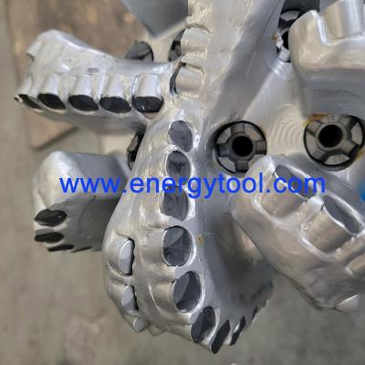 Китай Бриллиантовая скважина 9 1/2 дюймов API спецификация PDC продается