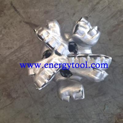 Китай PDC Diamond Drilling Tool 5-1/2 " Oil Well Rock Drill Bit Of API Спецификация продается