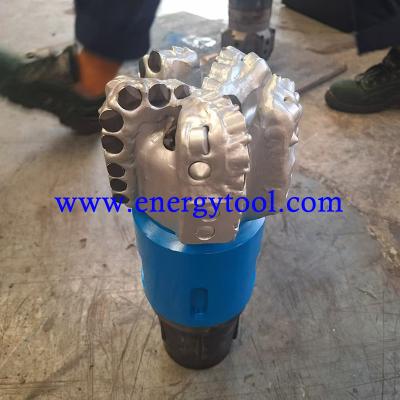 Китай PDC Diamond Drilling Tool 5-1/2 " Oil Well Rock Drill Bit Of API Спецификация продается