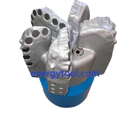 중국 13-1/4 인치 5 날 다이아몬드 드릴링 PDC 비트 (API 규격) 판매용