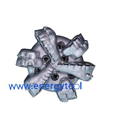 中国 9-1/2インチ API PDC 固定カッタービット (油田掘削ツール用) 販売のため