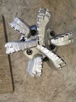 중국 12 1/4'' 311.1mm 강철 몸체 PDC 지열 탐사 석유 가스 판매용