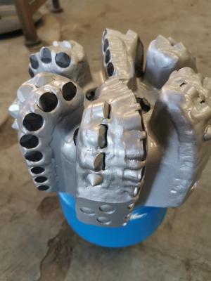 중국 8-1/2 "PDC 드릴 비트 7 날개 API 7 노즐 7 드릴 필요에 대한 블레이드 판매용