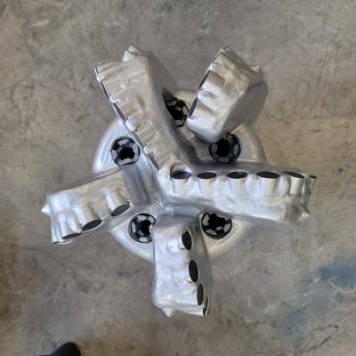 중국 매트릭스 스틸 보디 9 1/2" 다이아몬드 오일 필드 PDC 드릴 비트 판매용