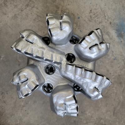 鉄体PDC 9ノズルのドリルビット ハードロックドリリング