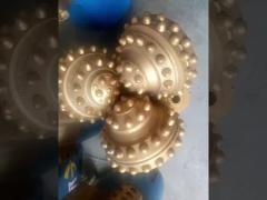 TCI Tricone Bit 12-1/2 インチ IADC 537 APIスペック 石油採掘のための岩石ビット 井戸を掘る
