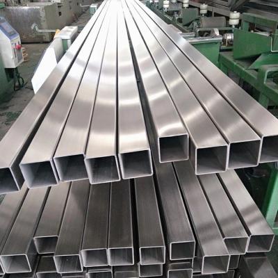 Cina Tubo in acciaio inossidabile 304L da 40 * 40 mm Tubo senza saldatura SS lucidato Cina in vendita