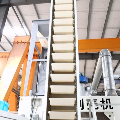 Cina Noce del commestibile di acciaio inossidabile che sguscia macchina 380V 2 tonnellate di uscita in vendita