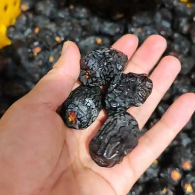 China High-capacity Dates Sorting Machine With Industrial Camera, 8 lanes+10 outlets, Advanced Deep-learning, 2.6 Tons per hour for sale