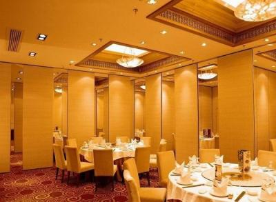 China 65mm Thickness Sliding and Movable Wall Partitions For Restaurant for sale