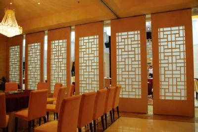 Cina Larghezza acustica interna dei divisori 500/1200mm della sala da pranzo del portello scorrevole in vendita