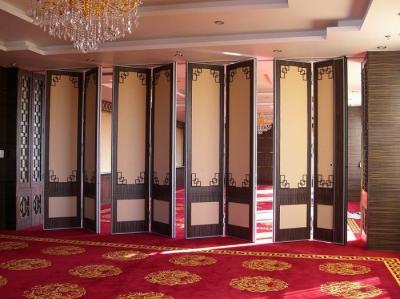 China Muren van de de Oppervlakte Beweegbare Verdeling van het aluminiumspoor de Houten voor Banketzaal Te koop