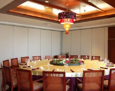 Cina Muro divisorio operabile verticale mobile dell'isolamento acustico per il ristorante in vendita