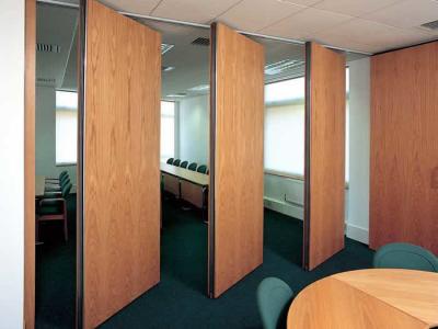 China Hotel Movable Acoustic Folding Partition Walls Sliding Wood Doors for sale