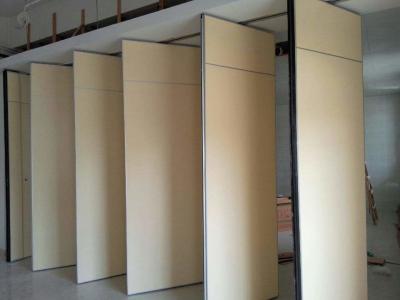 China Het hangen Systeem Soundproofing het Glijden Verdelingsmuren Beweegbare Houten Rolling Te koop