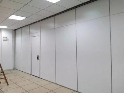 China De houten MDF Muren die van de Restaurant Vouwbare Beweegbare Glijdende Verdeling Systeem Rolling Te koop